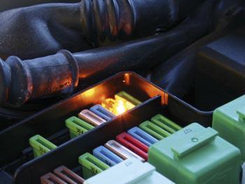 Auto Zekering - Aanbod Allekabels.nl - Auto Zekering Online